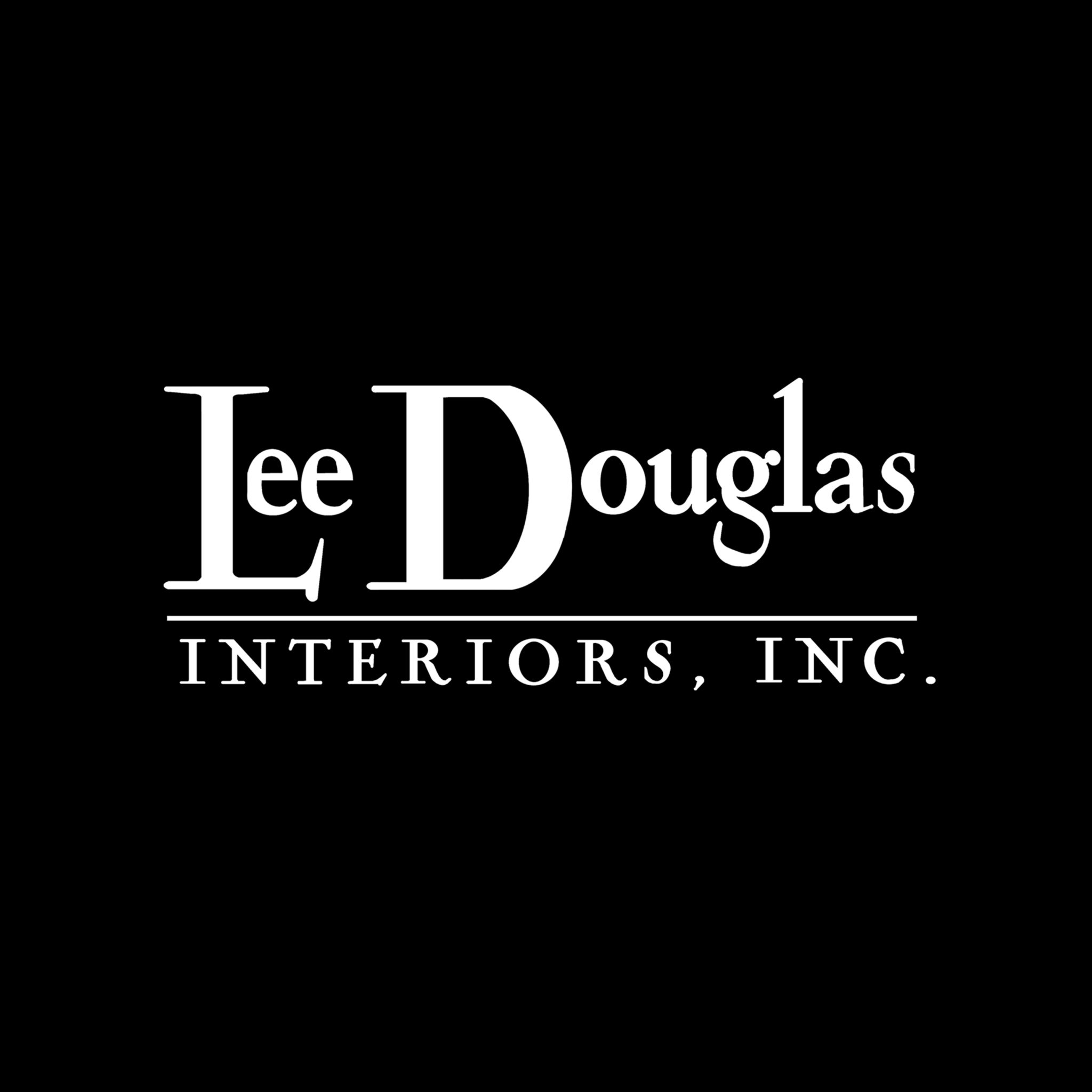 Lee Douglas - Rowe Stands with Small