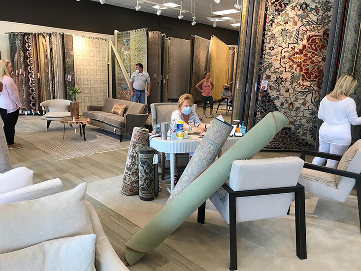 Anderson Design Center – Rowe Stands with Small